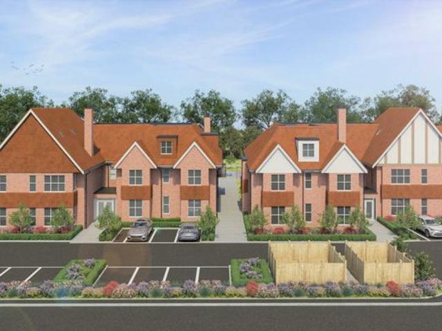 2 Bedroom Flat For Sale In Kingswood