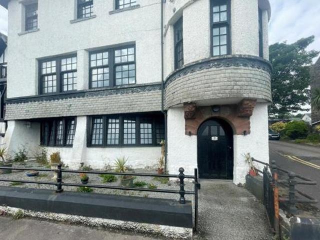 2 Bedroom Flat For Sale In Kirn, Dunoon