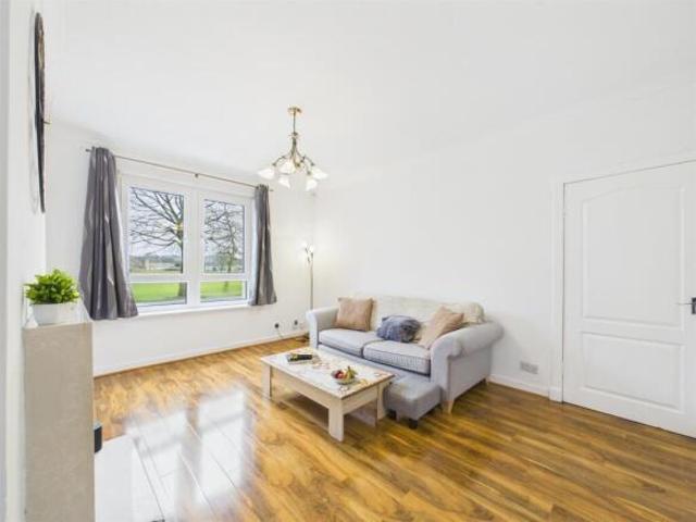 2 bedroom flat for sale in Knightscliffe Avenue, Glasgow, G13