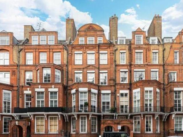 2 Bedroom Flat For Sale In Knightsbridge, London