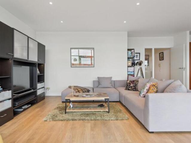 2 bedroom flat for sale in Lancefield Quay, Flat 4/2, Finnieston. Glasgow, G3