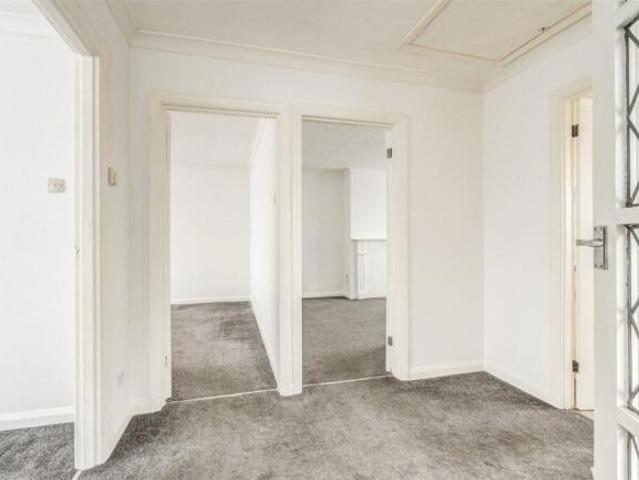 2 bedroom flat for sale in Langbury Lane, Ferring, West Sussex, BN12