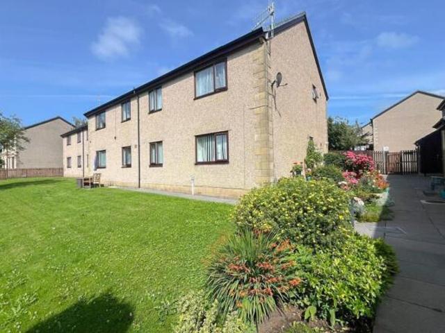 2 bedroom flat for sale in Lawrence Court, Binyon Road, Greaves, Lancaster, LA1
