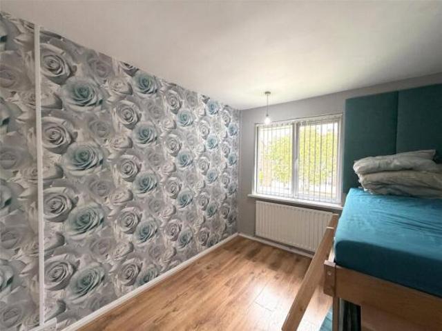2 bedroom flat for sale in Lazy Hill, BIRMINGHAM, West Midlands, B38