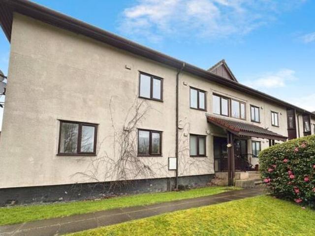 2 Bedroom Flat For Sale In Leeds