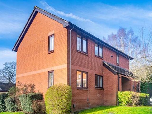 2 Bedroom Flat For Sale In Leeds