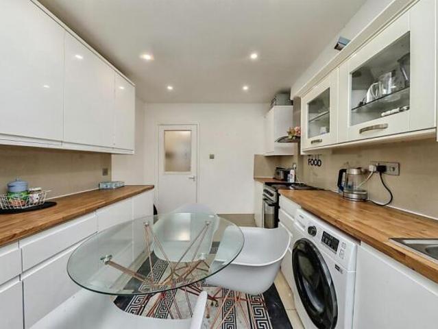 2 bedroom flat for sale in Lefroy Road, Norwich, NR3