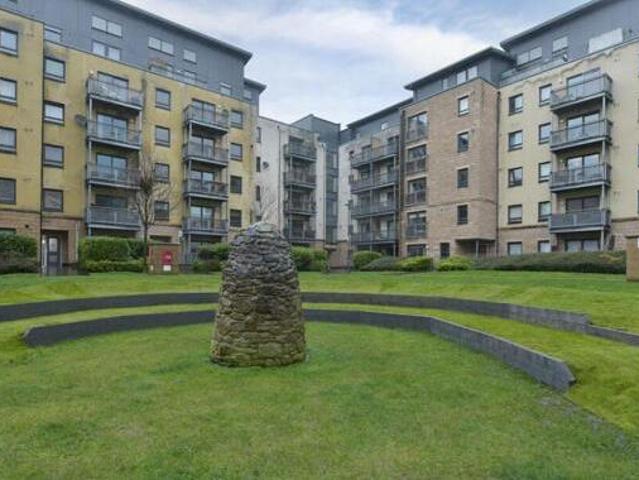 2 Bedroom Flat For Sale In Leith, Edinburgh
