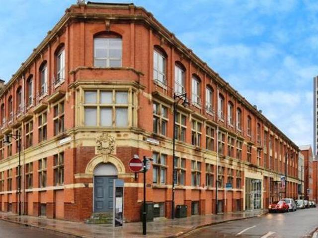 2 Bedroom Flat For Sale In Leicester, Leicestershire