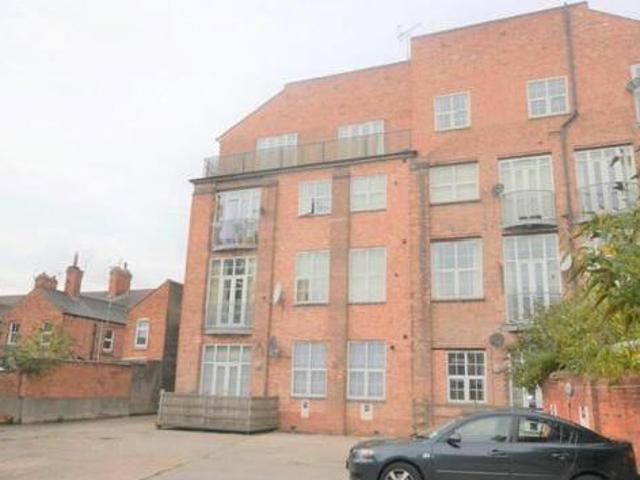 2 Bedroom Flat For Sale In Leicester, Leicestershire