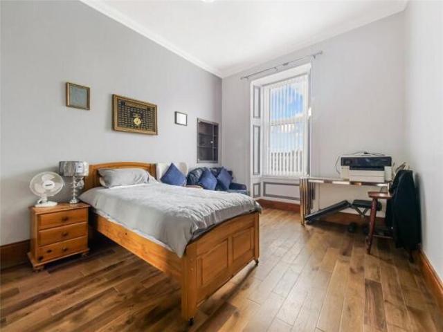 2 bedroom flat for sale in Leven Street, Glasgow, City, G41