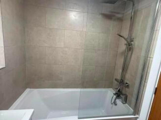2 bedroom flat for sale in Linacre Road, Bootle, Merseyside, L21