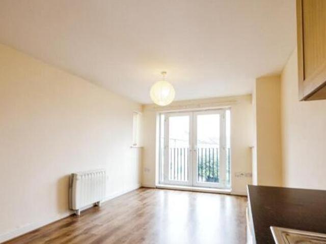 2 Bedroom Flat For Sale In Lincoln