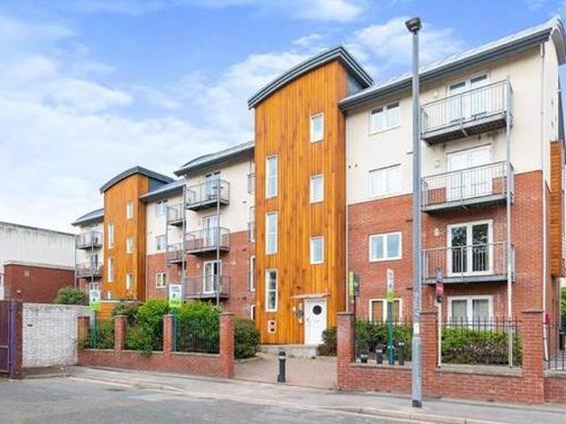 2 bedroom flat for sale in Lion House Lion Terrace Portsmouth Hampshire PO1