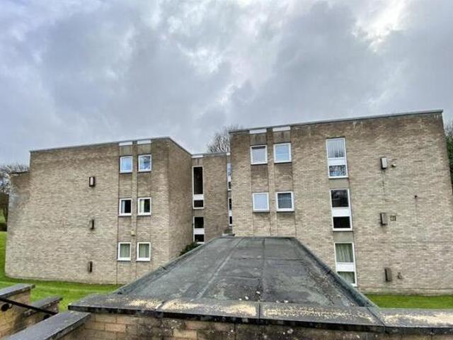 2 Bedroom Flat For Sale In Lister Lane, Bradford