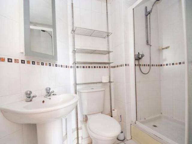 2 bedroom flat for sale in Little Bolton Terrace, Salford, M5