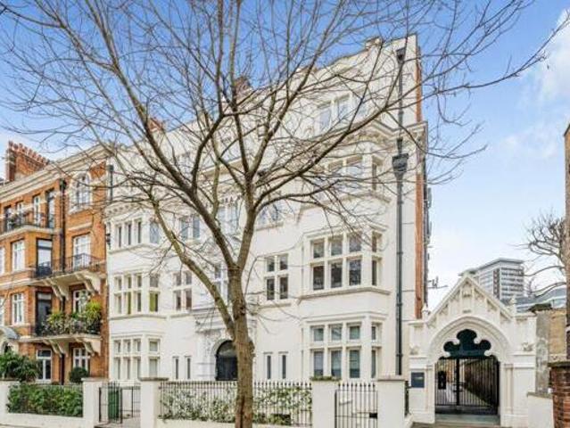 2 Bedroom Flat For Sale In Little Venice, London