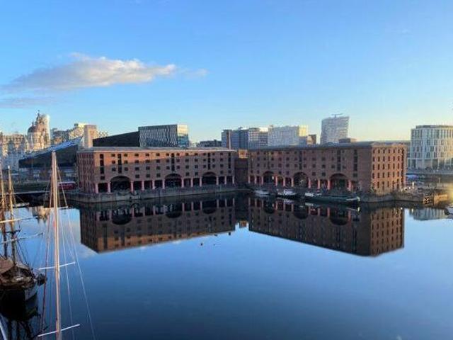 2 Bedroom Flat For Sale In Liverpool City Centre, Liverpool