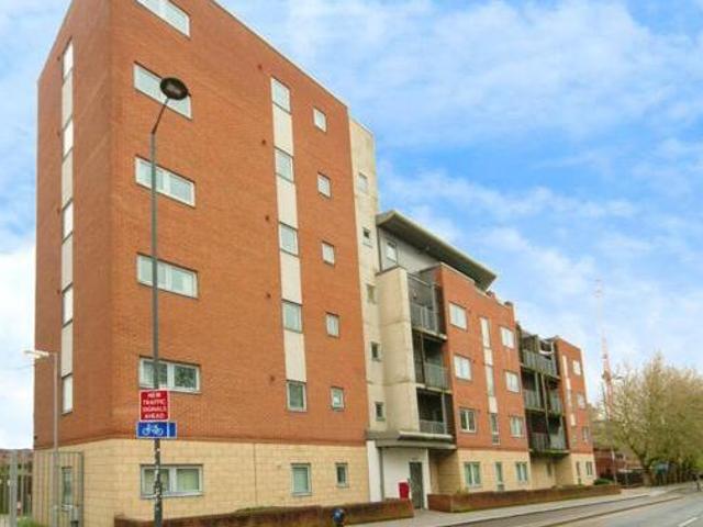 2 Bedroom Flat For Sale In Liverpool, Merseyside