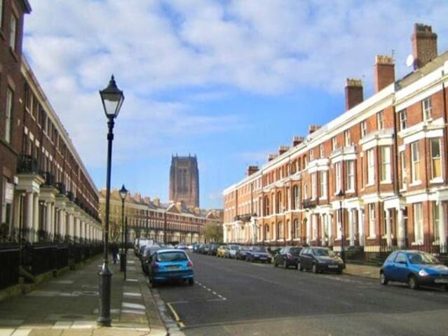 2 Bedroom Flat For Sale In Liverpool, Merseyside