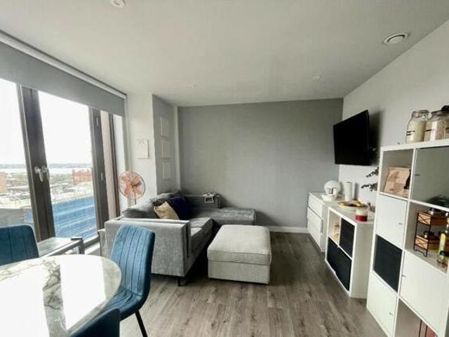 2 Bedroom Flat For Sale In Liverpool, Merseyside