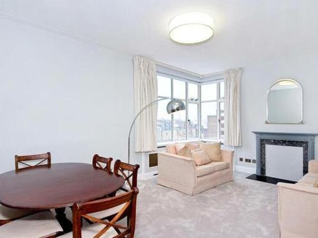 2 Bedroom Flat For Sale In London