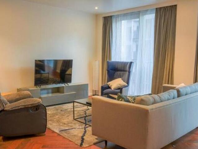 2 Bedroom Flat For Sale In London