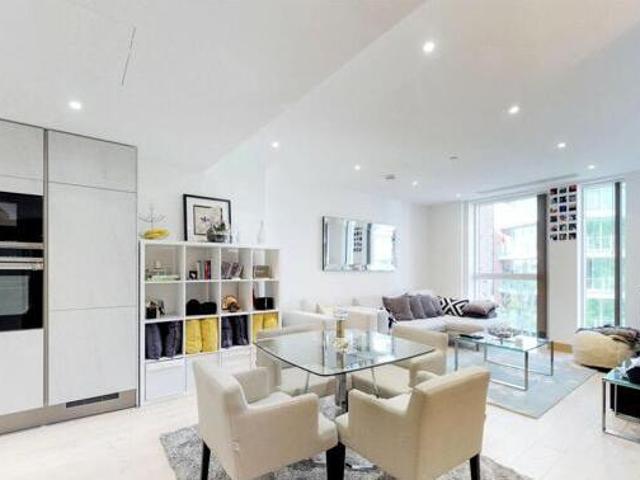 2 Bedroom Flat For Sale In London