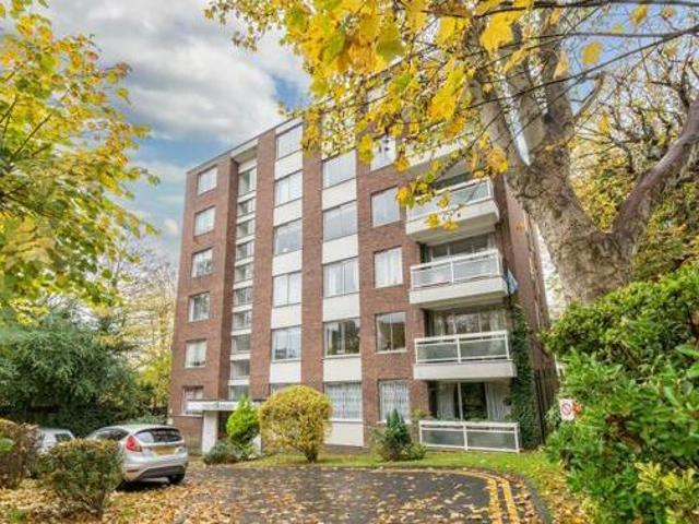 2 Bedroom Flat For Sale In London