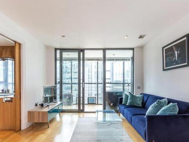 2 Bedroom Flat For Sale In London