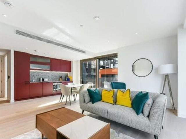 2 Bedroom Flat For Sale In London