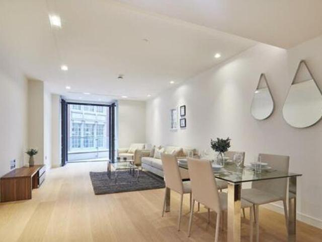 2 Bedroom Flat For Sale In London