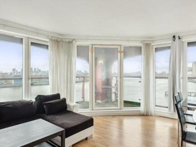 2 Bedroom Flat For Sale In London