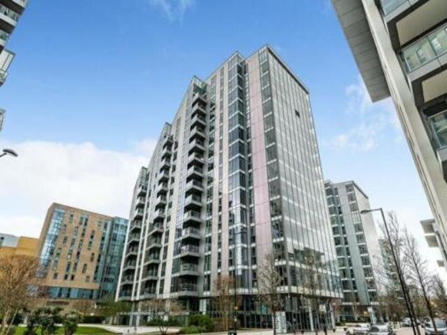 2 Bedroom Flat For Sale In London