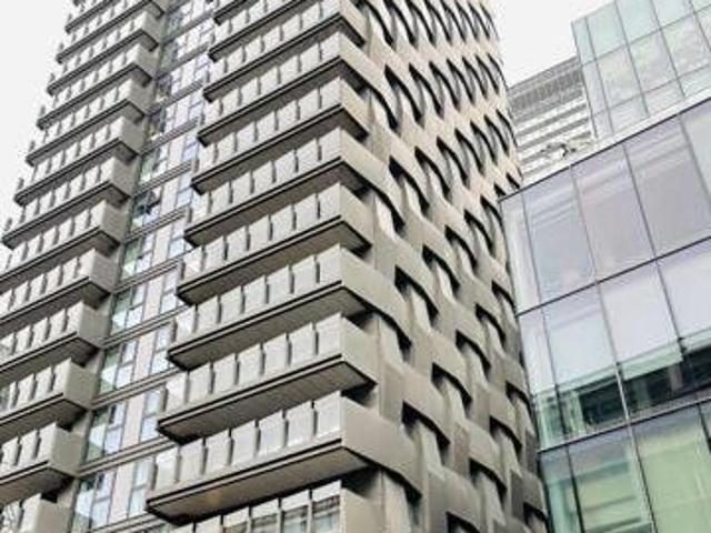 2 Bedroom Flat For Sale In London