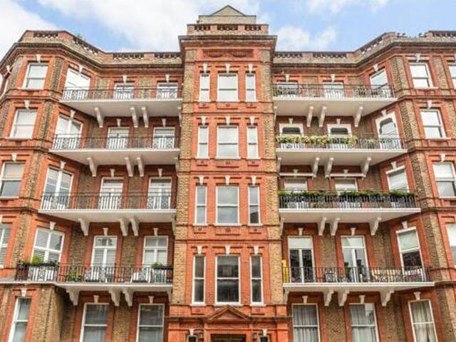 2 Bedroom Flat For Sale In London