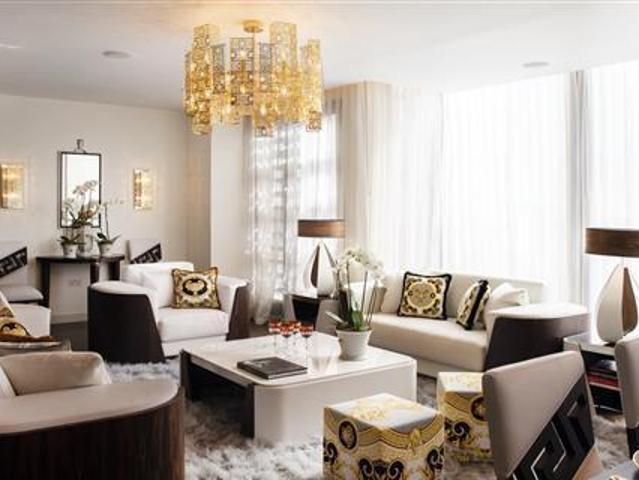 2 Bedroom Flat For Sale In London