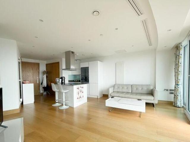 2 Bedroom Flat For Sale In London