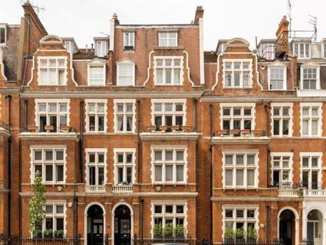 2 Bedroom Flat For Sale In London