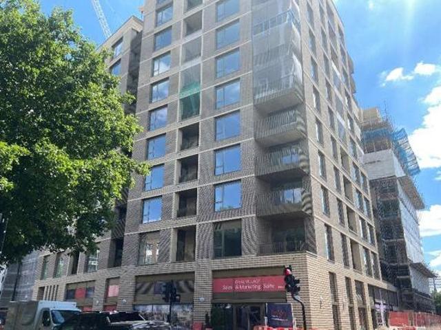 2 Bedroom Flat For Sale In London