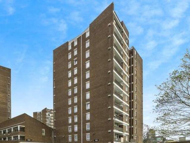 2 Bedroom Flat For Sale In London