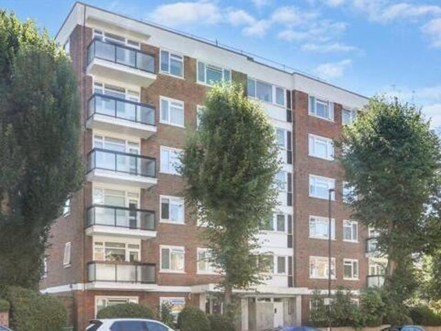 2 Bedroom Flat For Sale In London