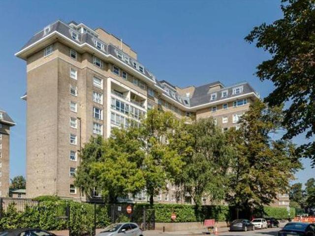 2 Bedroom Flat For Sale In London