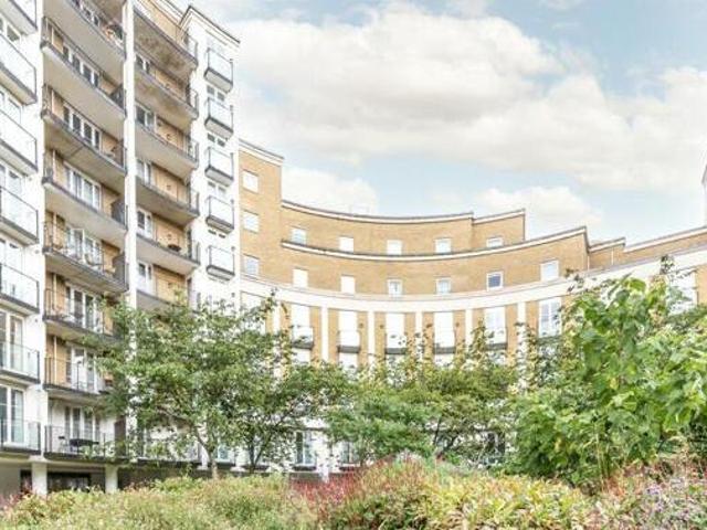 2 Bedroom Flat For Sale In London