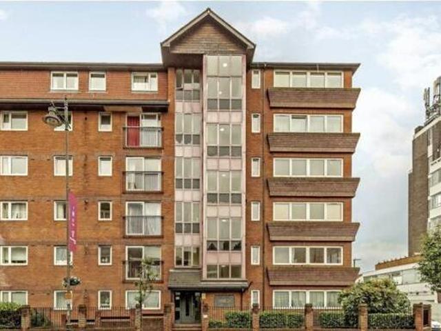 2 Bedroom Flat For Sale In London