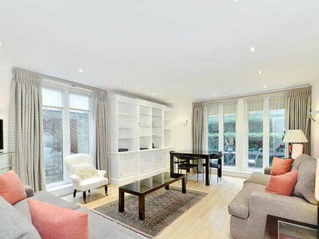 2 Bedroom Flat For Sale In London