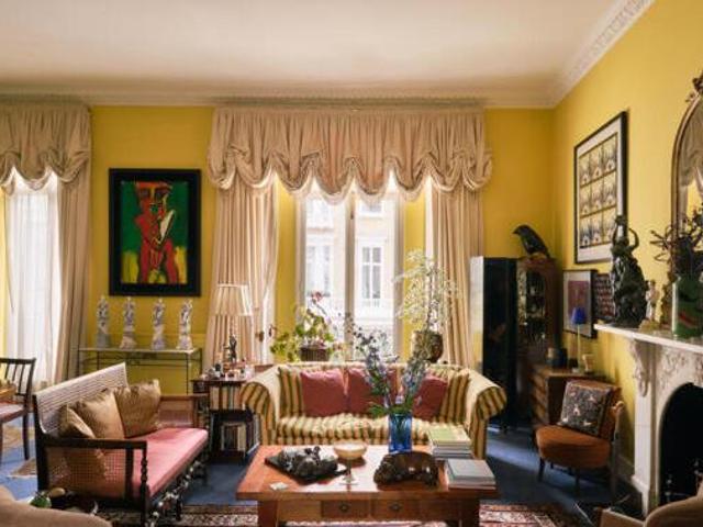 2 Bedroom Flat For Sale In London
