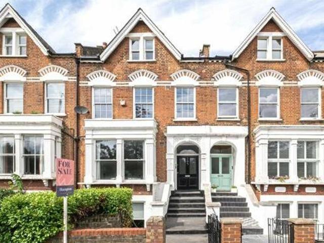2 Bedroom Flat For Sale In London