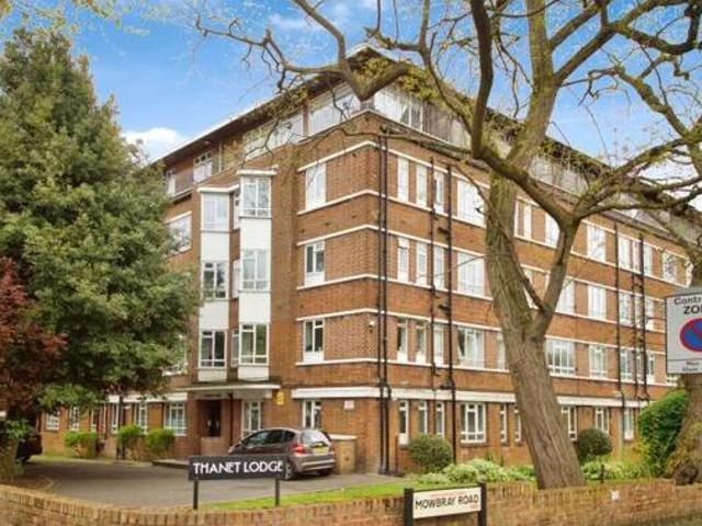 2 Bedroom Flat For Sale In London