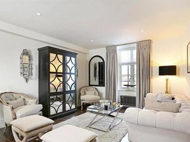 2 Bedroom Flat For Sale In London